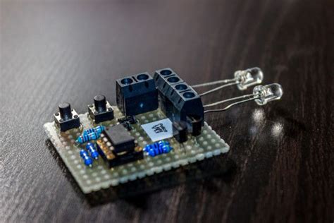 Attiny25 45 85 Police Light With Arduino Duino