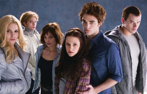 5 Actors Who Could Play Bella Swan In The Twilight Tv Series