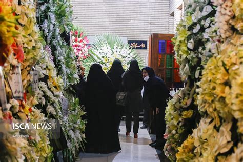 مراسم ترحیم مادر شهیدان جهانگیری در مسجد نور تهران