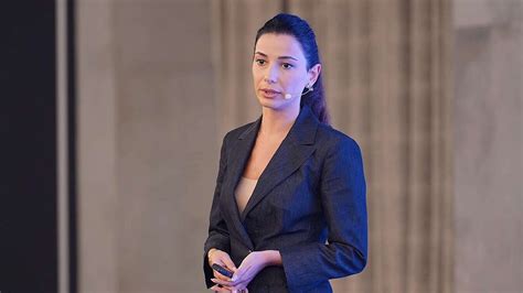 საქართველოში ტურიზმიდან მიღებული შემოსავალი 2025 წელსაც რეკორდული იქნება ახალი პროგნოზი 08