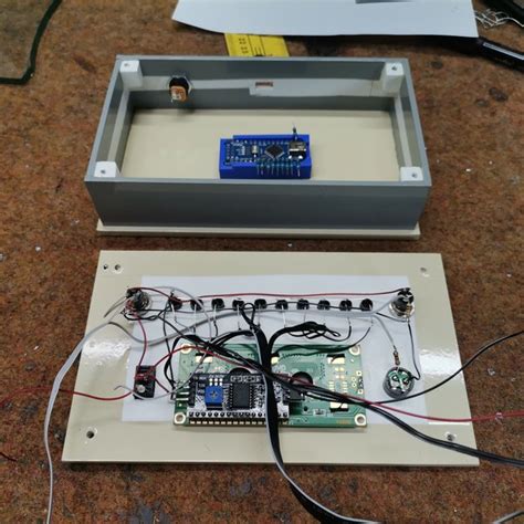 Diy Simple Hunter Led Game With Arduino