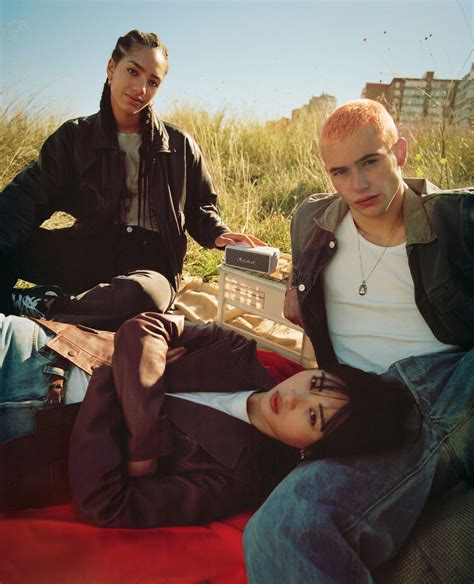 Jbl Authentics Smart Speaker Vs Marshall Emberton Ii Portable Bluetooth Speaker Comparison