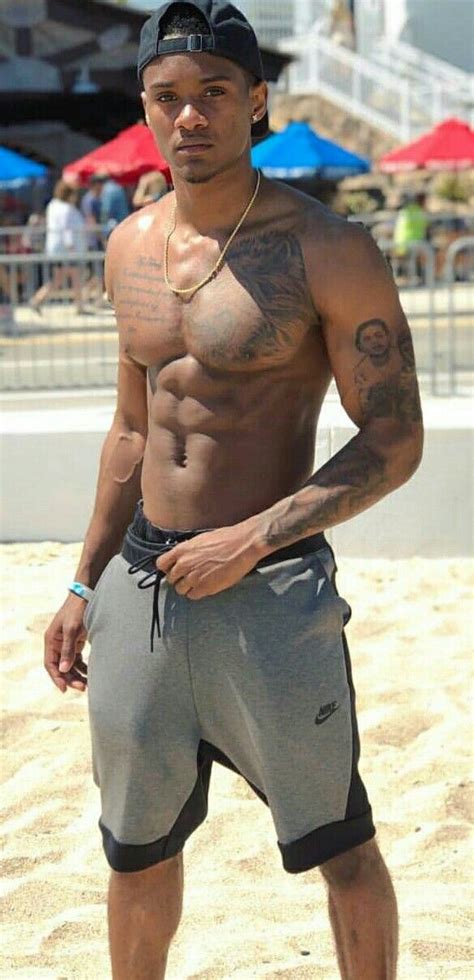 Sagging Tattoos Men Tattoos Black Guys Nick Cannon Shirtless Male