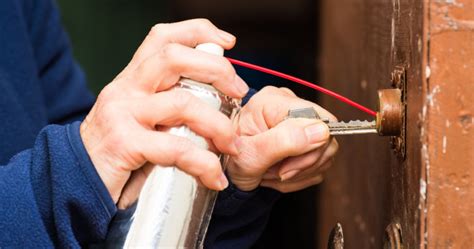 Tricks To Remove A Key Broken In A Lock Secret Life Of Mom