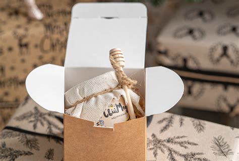 Баночки з медом оригінальні подарунки гостям на весілля