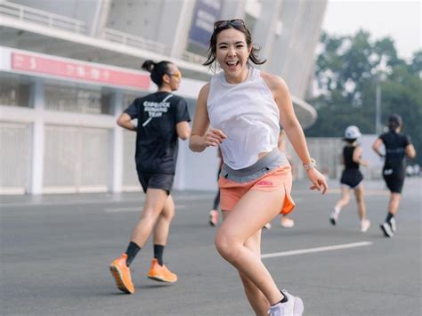 Gisel Minder Dapat Julukan Hot Mama