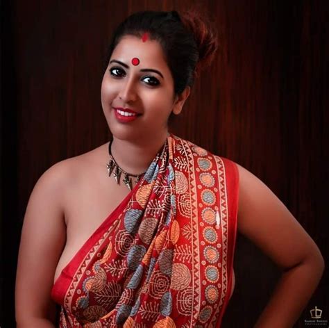Saree Without Blouse