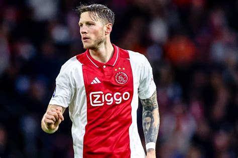 Bizar Weghorst Moment Bij Ajax Soccernews Nl