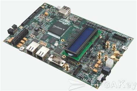 Altera Cyclone V FPGA FPGA Familis FPGAkey