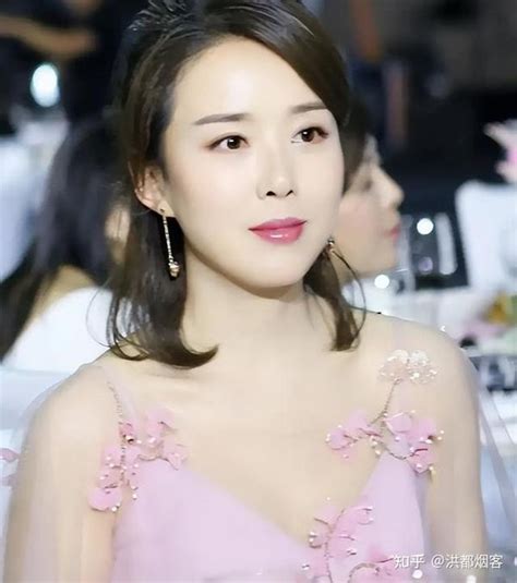 湖南女神颜丹晨：44岁高龄为爱生子，堪称最美嫦娥！ 知乎
