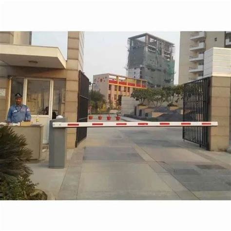 Ac Geared Heavy Duty 50 Hz Boom Barrier Parking Management Solution Electro Mechanical 220 V