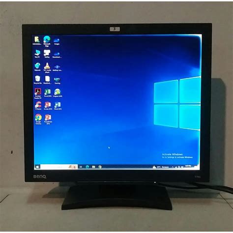 Jual lcd monitor benq Q7T4 17inch kondisi minus layar putih pinggir no3 ...