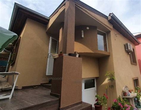 Сливен Двуетажна къща след ремонт Двуетажна къща 180 кв м РЗП 206 кв м двор Къщи Вили Комлук