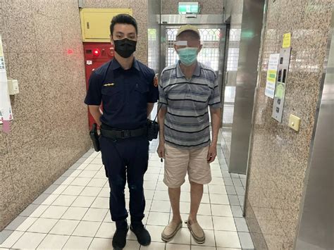八旬翁忘記回家的路 貼心暖警助返家