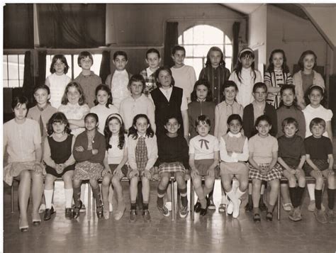 Photo De Classe Cm1 De 1970 Ecole Guesde Jules Copains Davant
