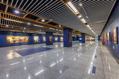 《蒙娜丽莎》来上海了？龙华中路地铁站新建一座“博物馆”，让人走过路过无法错过！