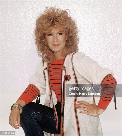 Vikki Carr Photos And Premium High Res Pictures Getty Images
