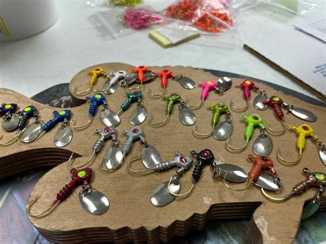 Hook Solutions Lures New Customers And Employees Sedalia Democrat