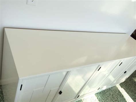 White Mid Century Modern Lacquer Credenza At 1stdibs