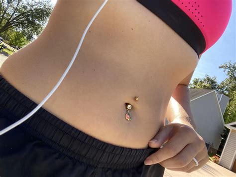 Look Out Your Windows Because I Might Be In Your Neighborhood 🙊🙊[f] Scrolller