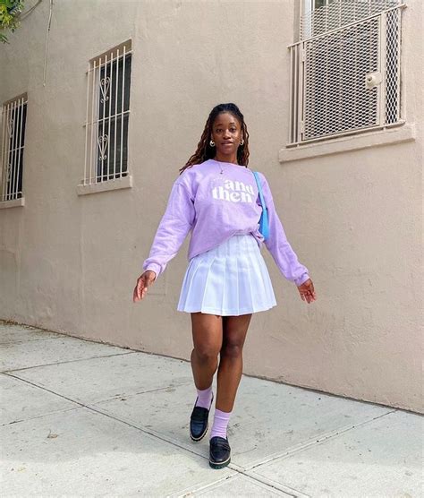 Saia Colegial Inspire Se Na Tendência Para Criar Looks Estilosos