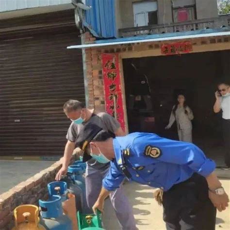 【五河城管】多部门联合 开展液化气站点专项检查经营东刘集镇工作