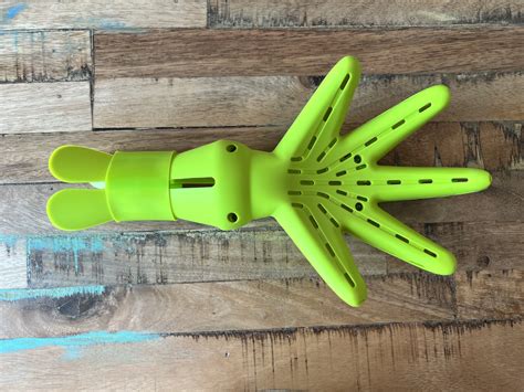 The Best Diffuser For Curly Hair To Transform Your Curls