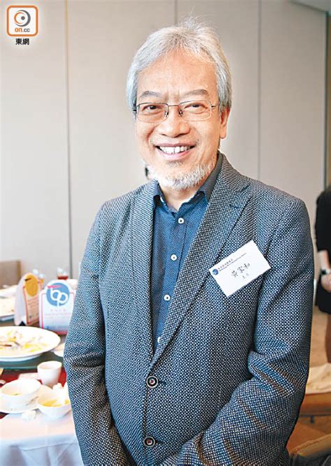 探射燈一晚生意足夠付一年罰款 東方日報