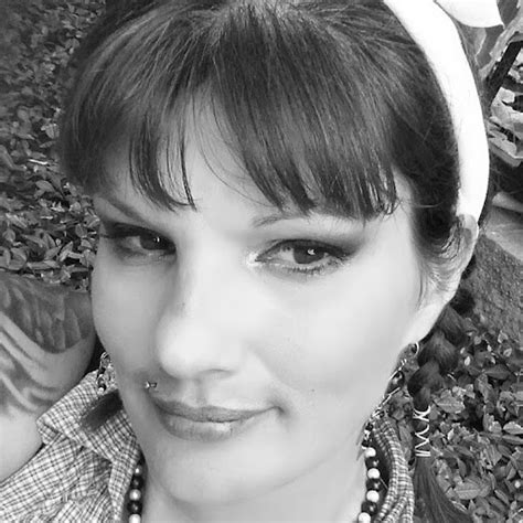 Heather Dellinger Address Phone Number Public Records Radaris