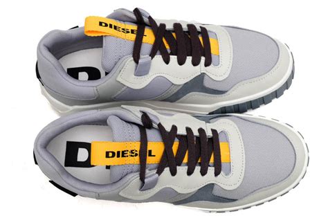 Yahooオークション Diesel ディーゼル ローカットスニーカー Y02335