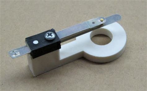 Leaf Switch Assembly Thin