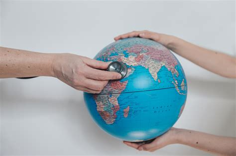 Is Globalization Reversing Exploring The Rise Of Strategic Deglobalization In A Changing World