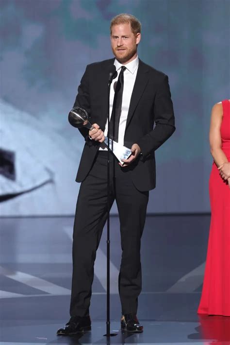 Why Prince Harry Decided To Accept Pat Tillman Espy Award After Backlash