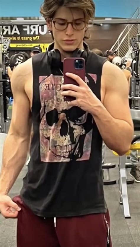 Ibrahim Hussein Rtrueratecelebrities