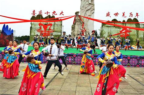 看看这些少数民族春节习俗，与汉族过年都有哪些不同 搜狐大视野 搜狐新闻