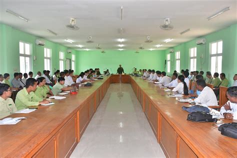 နေပြည်တော်ကောင်စီဝင် ဗိုလ်မှူးကြီးရဲမိုး ပျဉ်းမနားမြို့နယ်၌ ပြည်သူ့စစ်မှုထမ်းဥပဒေဆိုင်ရာ သိကောင