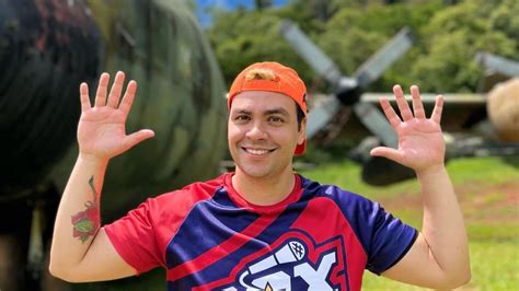 Luccas Neto Tudo Sobre Luccas Neto O Planeta Tv