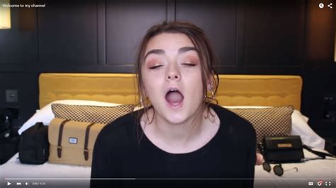 Maisie Williams Tongue Superficial Gallery
