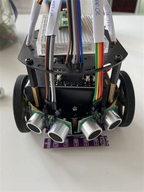 How To Make Robot Building Reference Cards Using