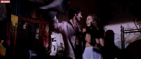 Sandra Santos Nude Pics Page 1