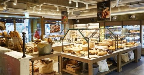 햄·와인 파는 빵가게 Spc 파리바게뜨 마켓 선보여