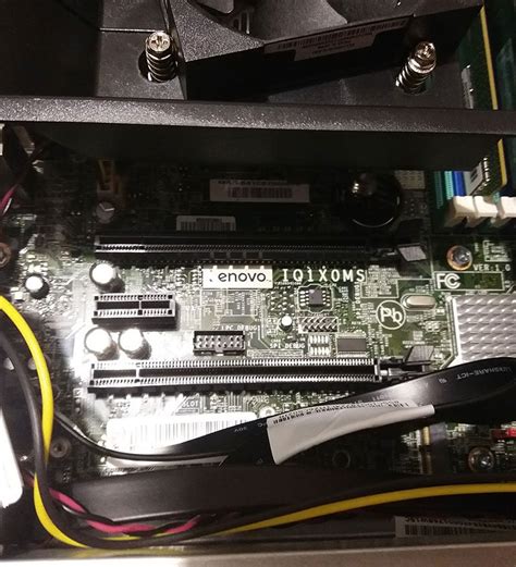 Computador Lenovo Thinkcentre M Tiny Limited