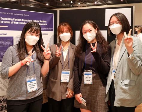 인천글로벌캠퍼스 인천글로벌캠퍼스 Added A New Photo