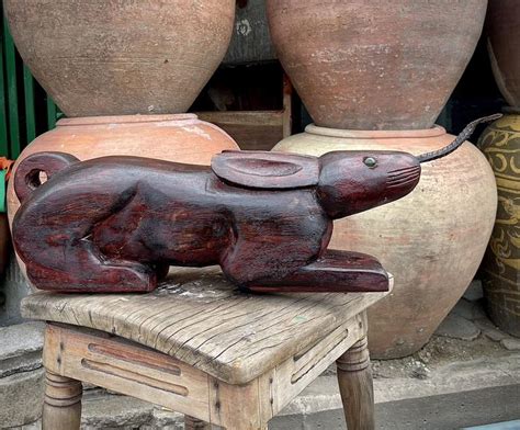 กระต่ายขูดมะพร้าว แกะสลัก ไม้เนื้อแข็ง ลงแลคเกอร์สีโอ๊ค ไม่ผ่านการใช้งาน Ennxo