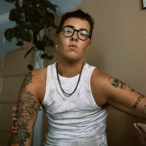 Molly Awburn Molly Oh Threads Say More