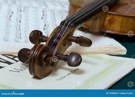 Violin Scroll Stock Image Image Of Composer String Music 7528265