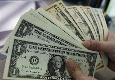 انخفاض حاد للمضاربة هل يستمر تراجع الدولار بالسوق السوداء مصراوى