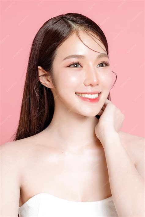 Premium Photo Young Asian Woman Long Hair With Natural Makeup On Face Have Plump Lips And