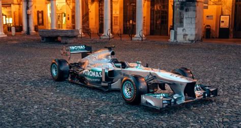 全球最贵的现代赛车：奔驰2013年f1拍出135亿天价 快科技 科技改变未来