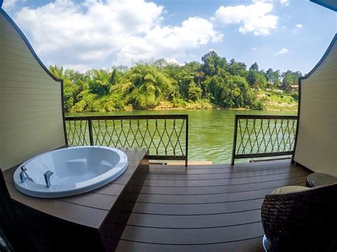 5 ที่พักกาญจนบุรีสุดเซ็กซี่ มีอ่างจากุชชีแช่น้ำชมวิว ชิลๆริมระเบียง